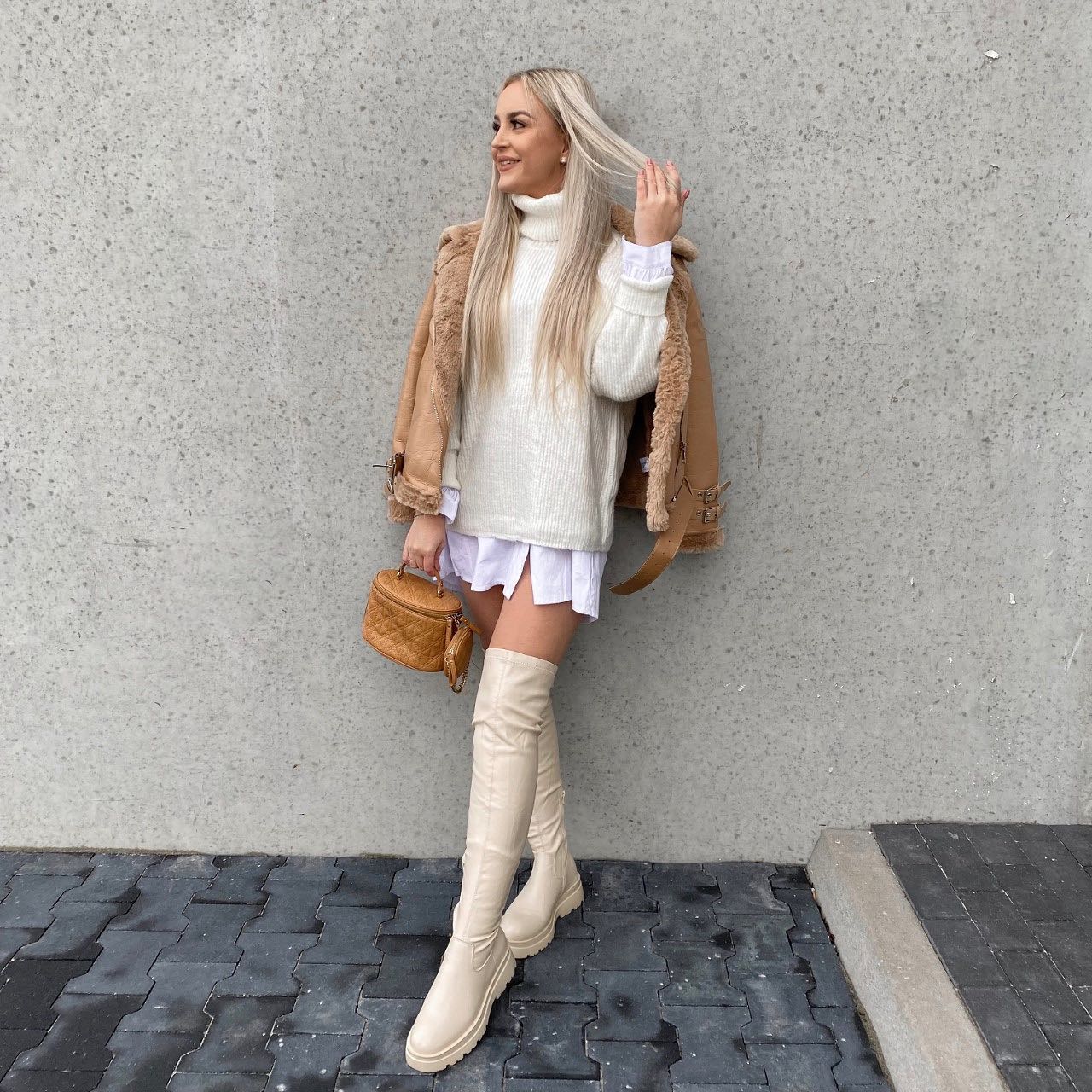 Modny kardigan z paskiem - stylizacje nie tylko na zimę! - Blog Renee